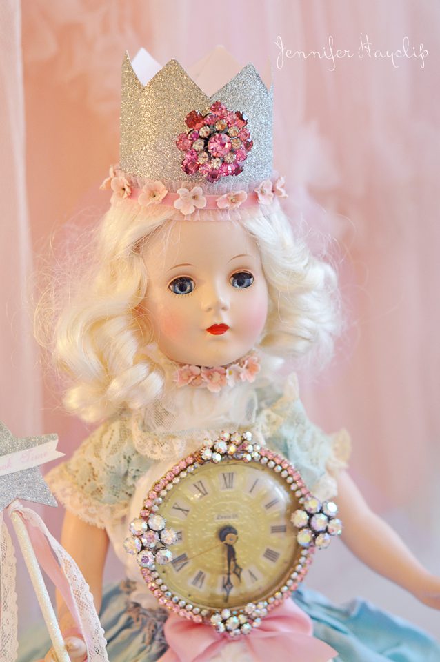 Vintage Princess Fairytale Art Doll Clock - Jennifer Hayslip